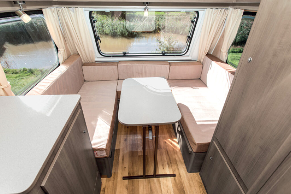 Jetstream First Class | Caravans North